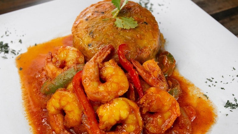 Mofongo Con Camarones Al Ajillo